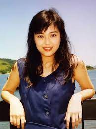 Winnie Lau / 劉小慧 – NEONMUSIC