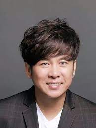 Roy Li / 黎沸揮 – NEONMUSIC