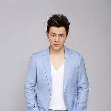 Ambrose Hsu / 許紹洋 – NEONMUSIC