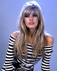 Mandy Smith – NEONMUSIC