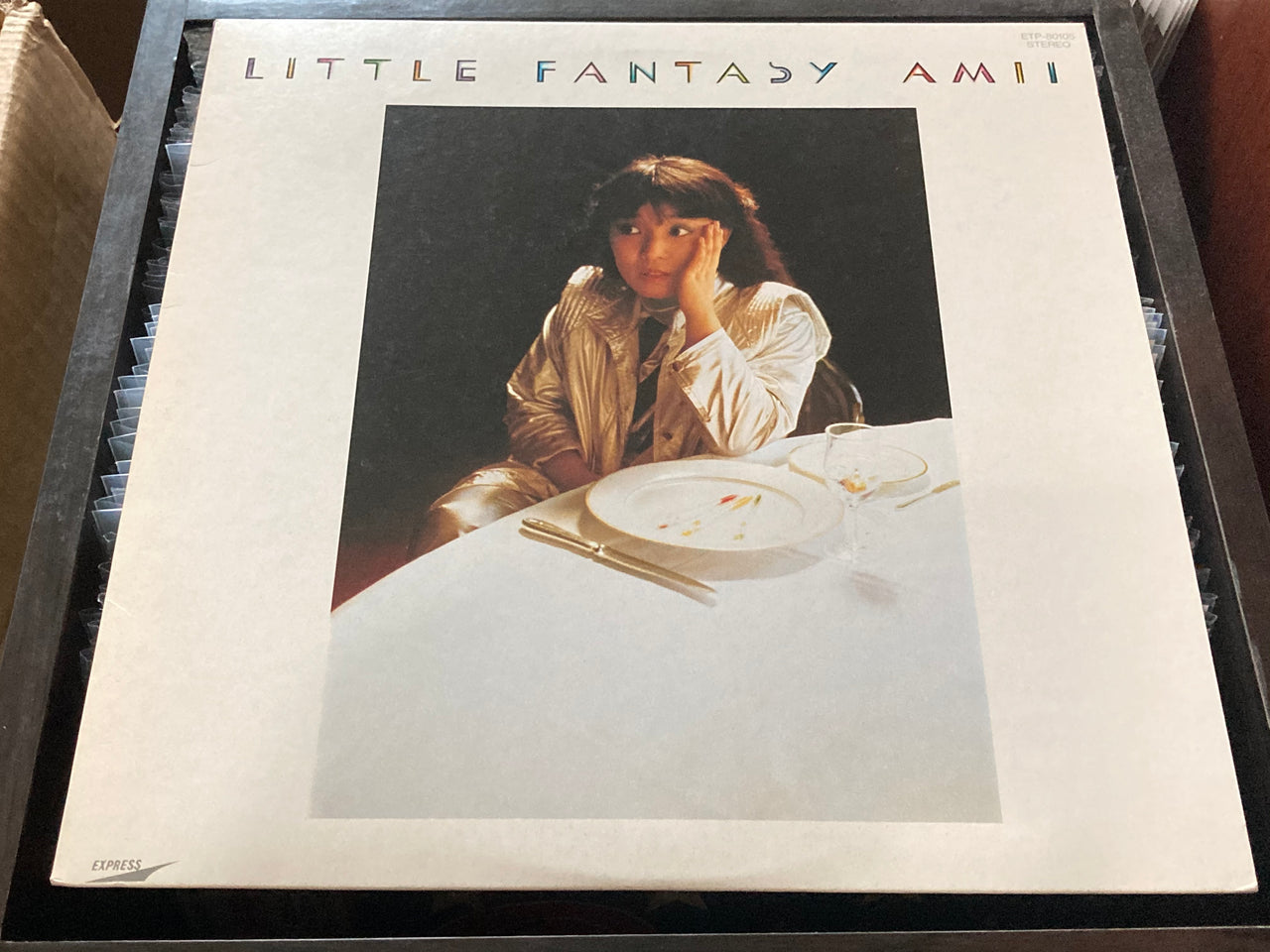 [Pre-owned] Amii Ozaki / 尾崎亜美 - Little Fantasy LP 33⅓rpm (Out Of Print – NEONMUSIC